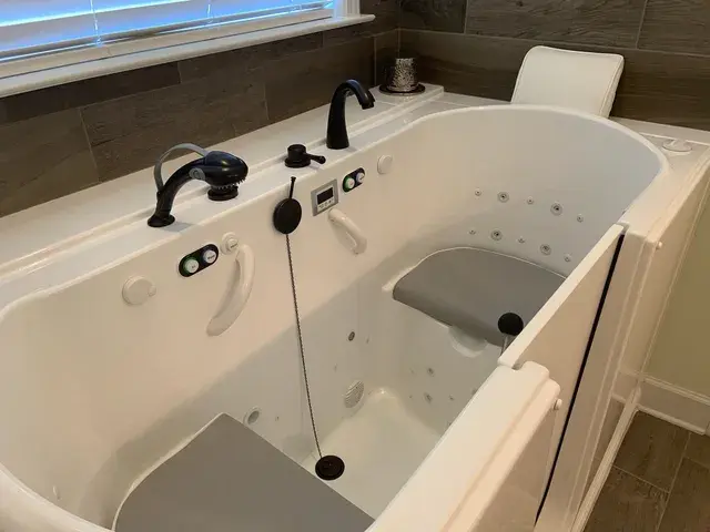 3 Best Two-Person Walk-In Tubs of 2026
