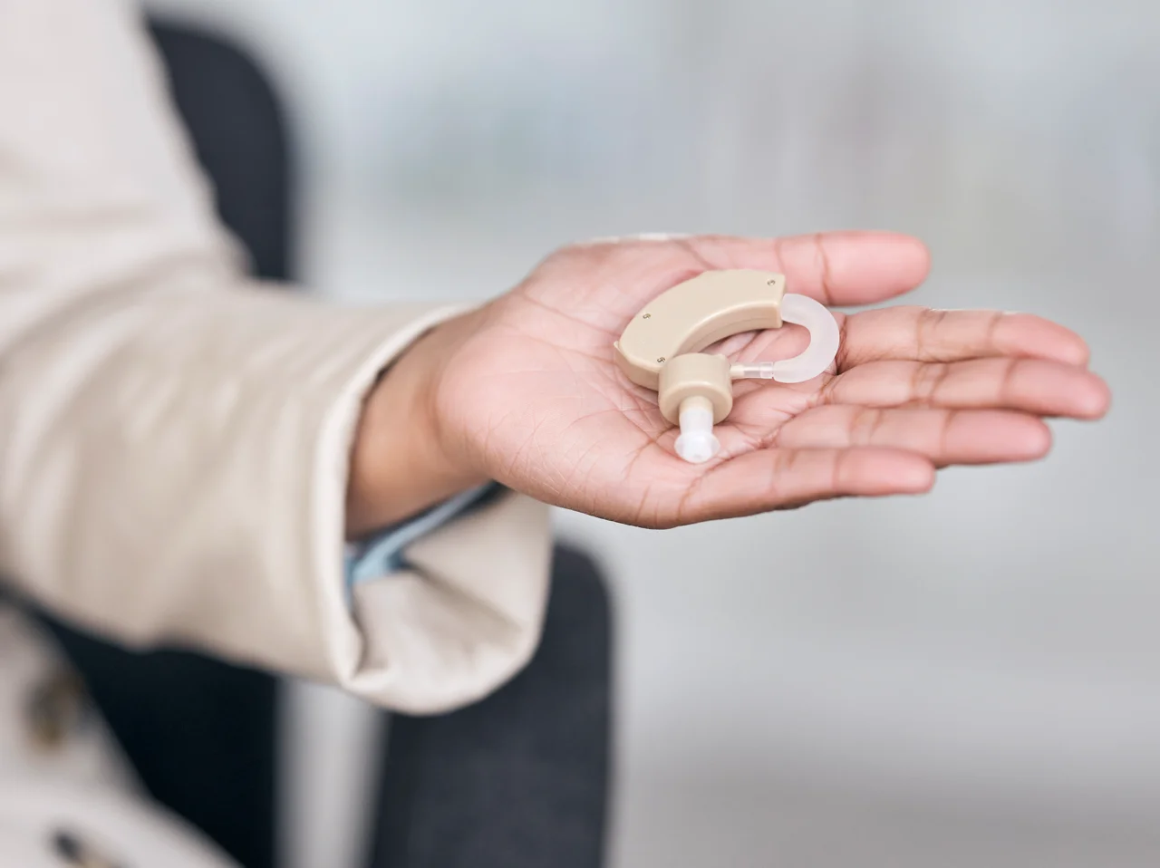 10 Benefits of Hearing Aids (2026)